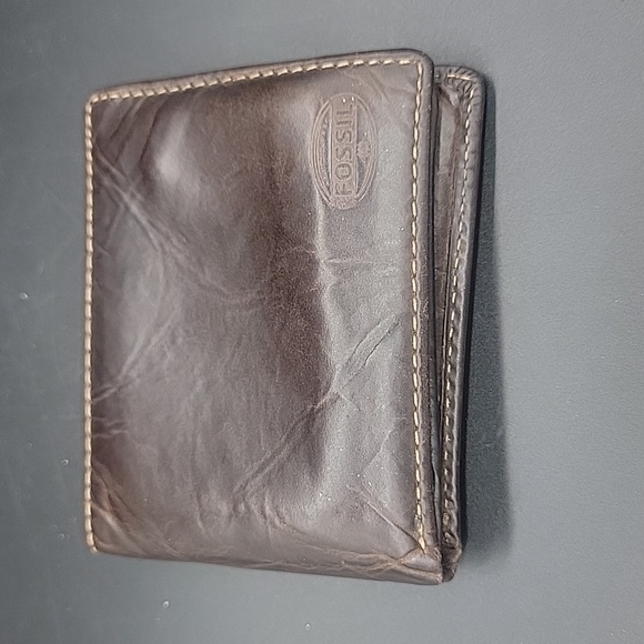 Fossil | Bags | Fossil Wallet | Poshmark